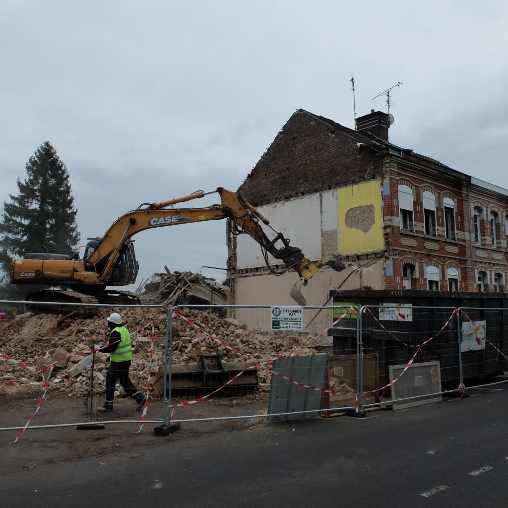 FRANCK FER DECONSTRUCTION partenaire du SMT Artois-Gohelle pour les ...